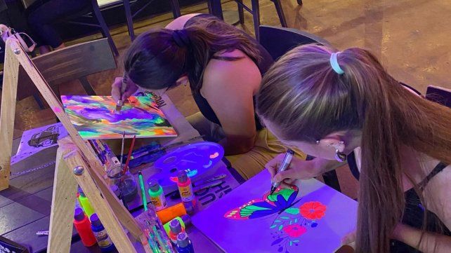Fluo Night llega a Paraná: una noche diferente para crear y brillar